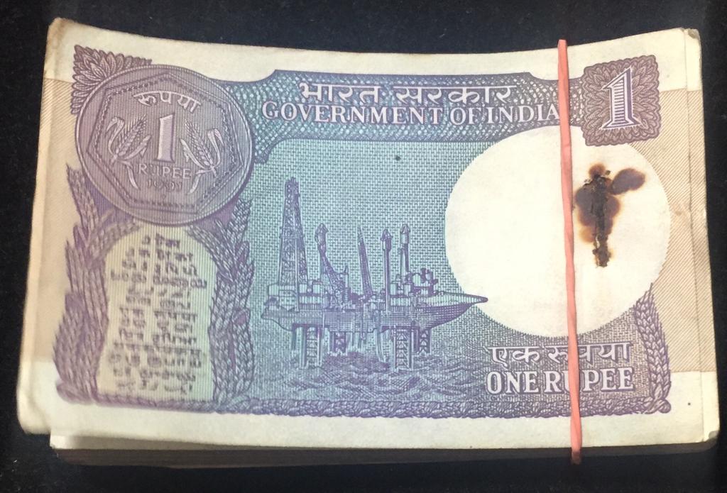 One Rupees Series 1991 Mantok Singh Series Pin Rusted Lowest Price ...