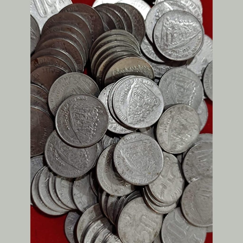 50th Year of Independence 1947-97 (Noida mint) 50 paise commemorative ...