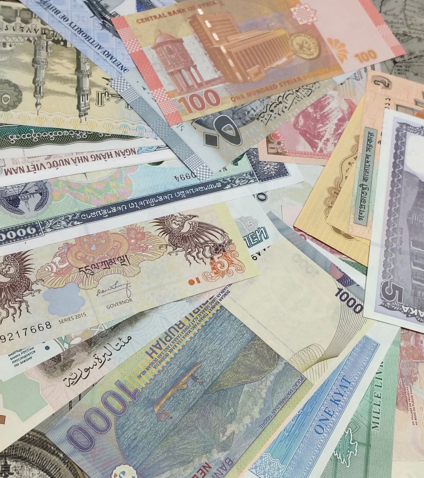 100 Different Countries Rare Bank Note Set Unc Condition - Coinbazzar.com