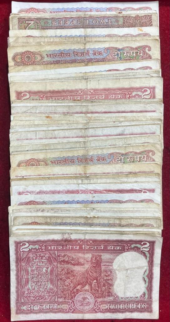 2 RUPEES MIX GOVERNOR (100 PCS LOTT) MIX CONDITION RARE NOTE #SKU-46 ...