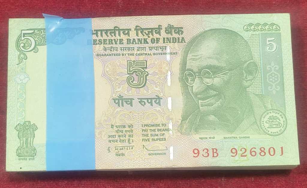 5 Rupees Gandhi Governor D.Subbarao (100 Note) Serial Packet ...