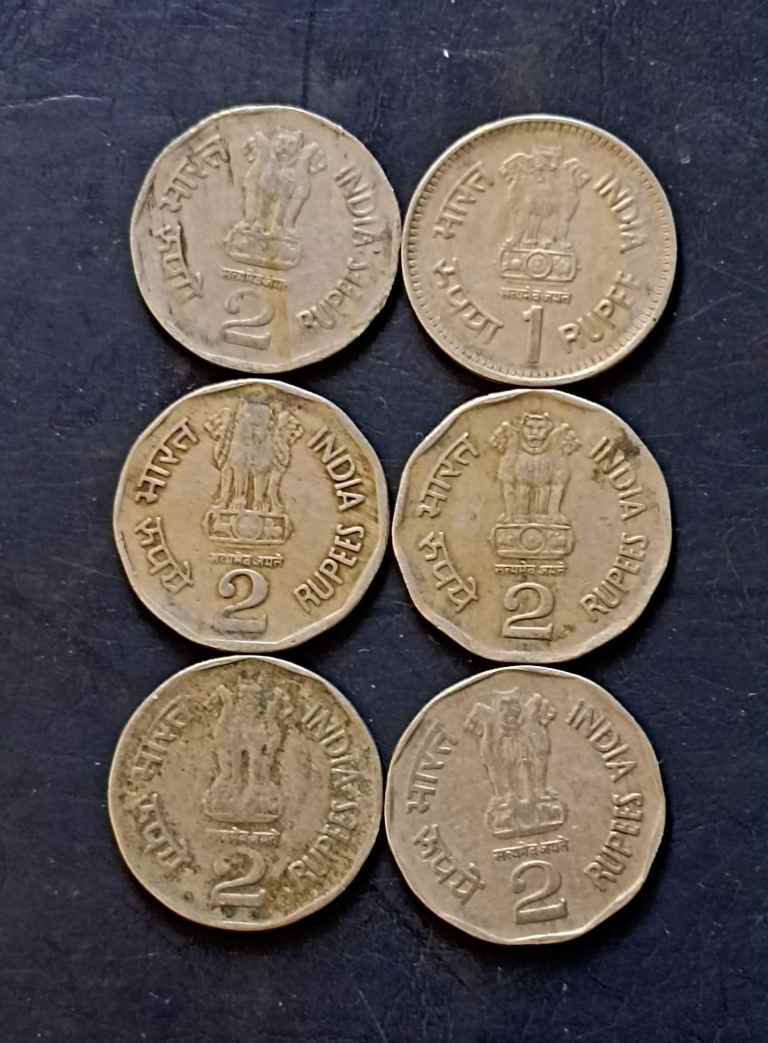 Republic India Denominaton 1 and 2₹ Metal copper nickel Same and ...